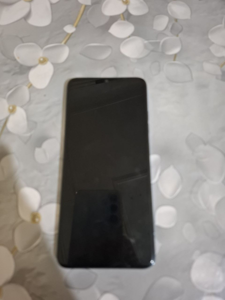 Tecno spark 4/64 lik
