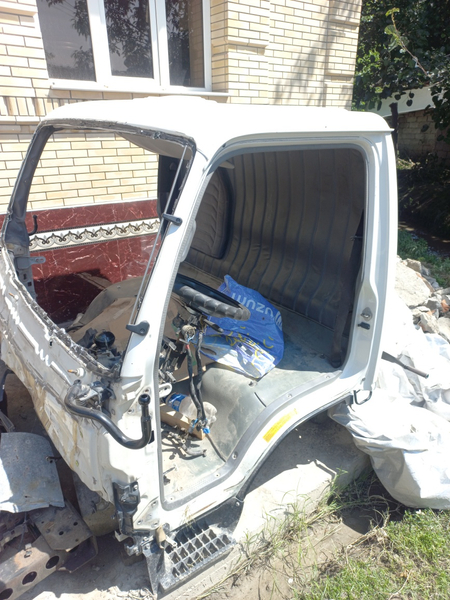 Isuzu kabina 5tonnalik