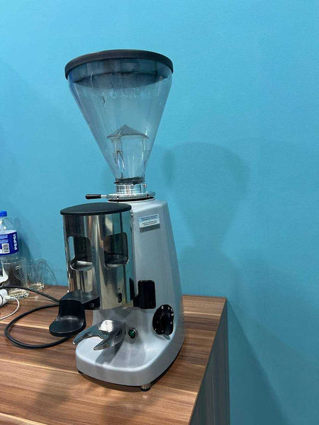 Профессиональная кофемолка