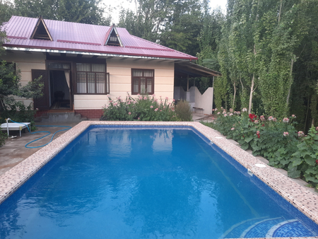 Oqtosh dacha comfort