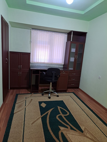 Продажа М.Улугбекский район, ц1, дом 1, 5/3/9  галерейка, кирпичный