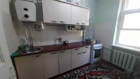 Продается квартира 3 комнатная 3/2/2 Чирчик гор больница