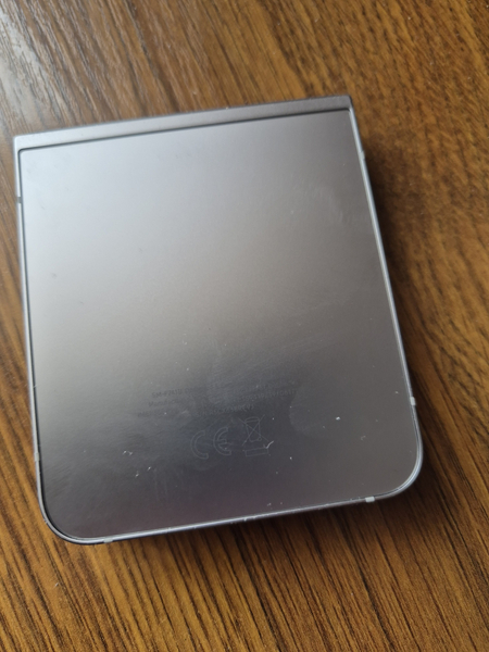 Продам Samsung Z FLIP 6 256gb