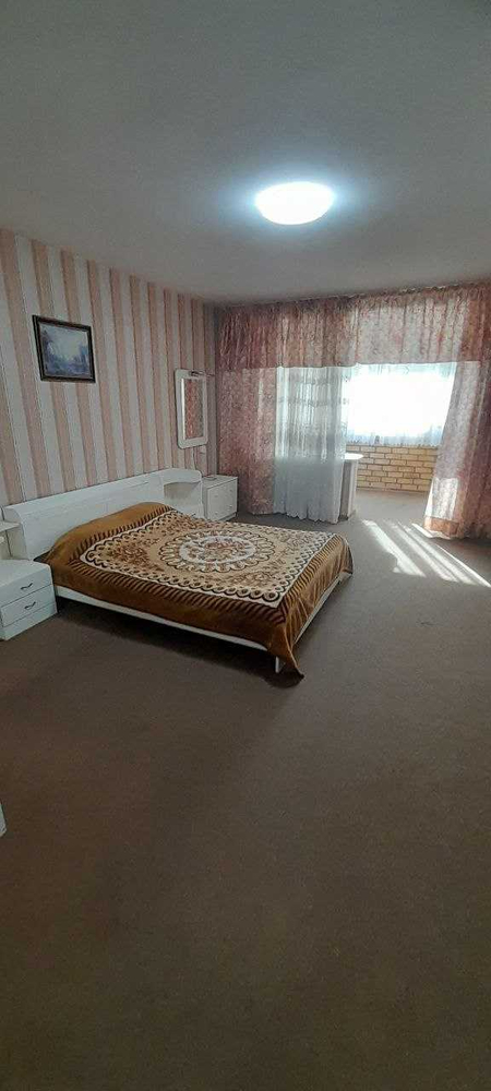 Аренда квартиры, метро Космонавтов