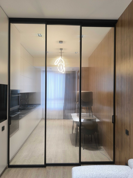 стеклянные двери в стиле loft uslubidagi oynalik eshiklar