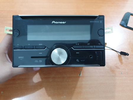 Pioneer FH-S705BT Magintafon orginal sastayanasi ideal Kam ishlatilgan