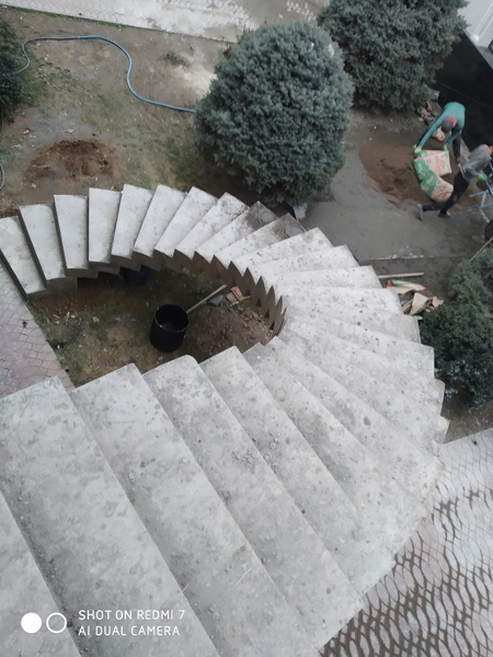 Beton zinalar xizmatini taklif qilamiz