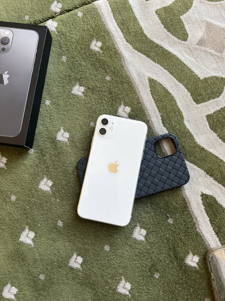 iPhone 11 white colour