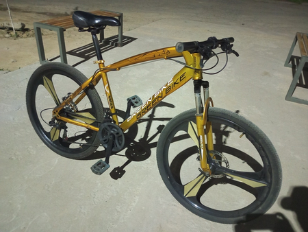Velosiped chiroyli dizayin