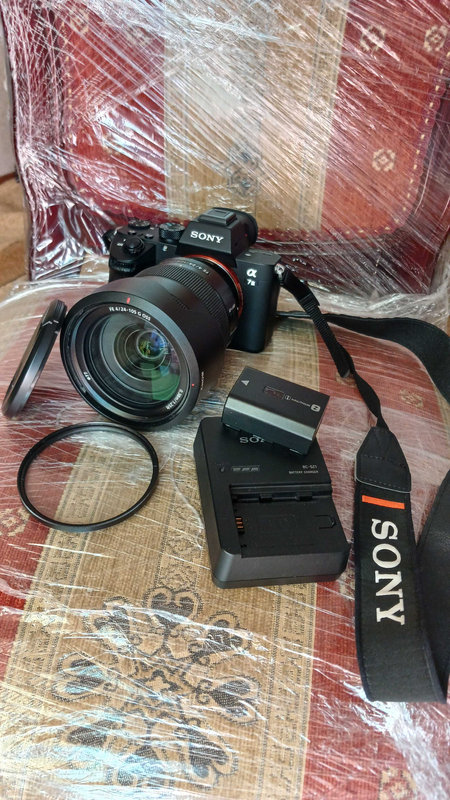 Yangi Camera Sony a7 iii (Komplekt Srochno arzon narxda)