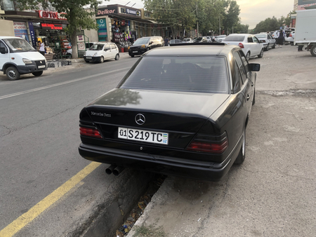 Mercedes Benz W124 naxta yoki barterga