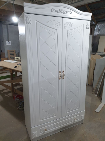 Mdf kravat shkafla