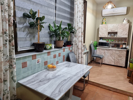 Продаётся на М.Горького 3ком