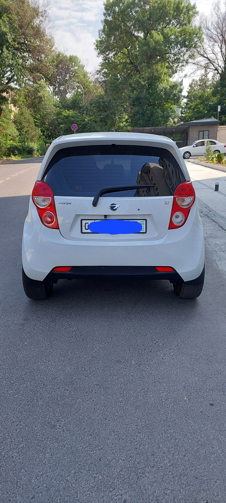 Продаю спарк Ravon