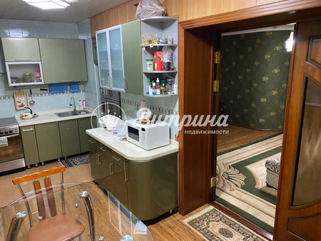Дархан 4/1/4. 90 кв.м.