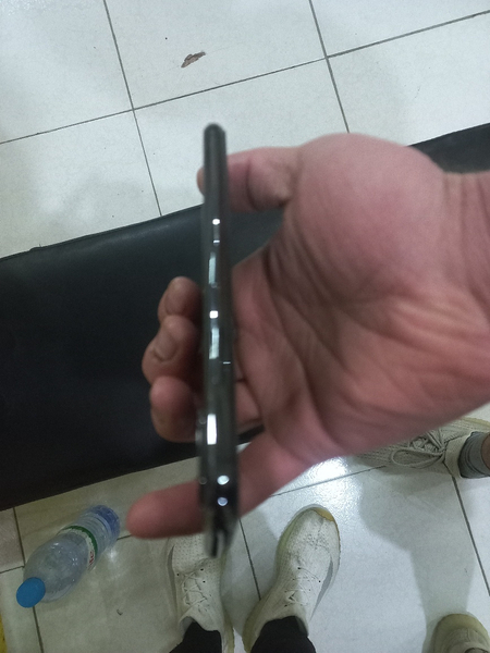 Iphone x gb 64  qolgan maslahatlar pasta