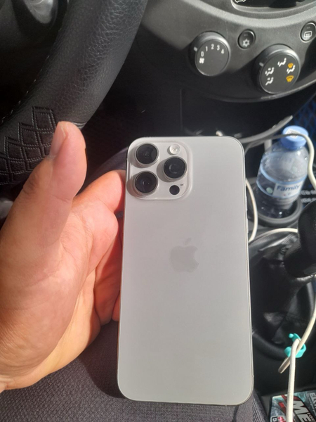 Продаю iphone 15 pro max