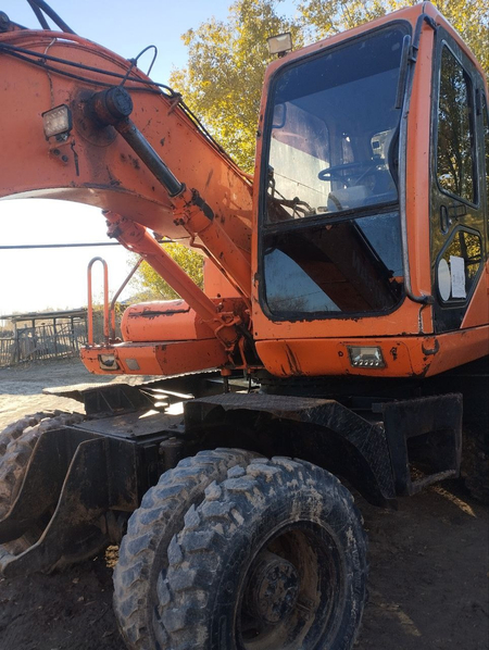 DOOSAN Ekskavator sotiladi