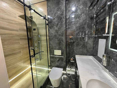 Срочно сдается 2х комнатная квартира в Golden House INFINITY (ГМТ)