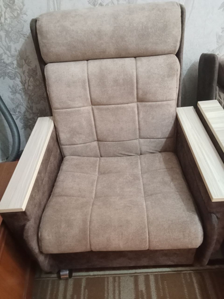 2 новых кресло продаются