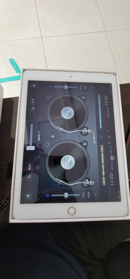 Ipad air 2 Karobka dokument