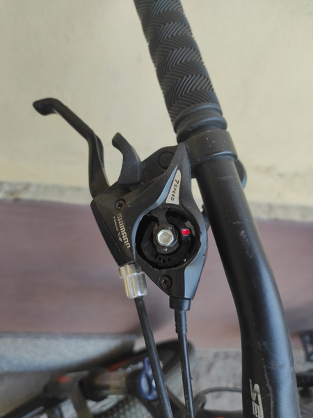 Velosiped sotiladi