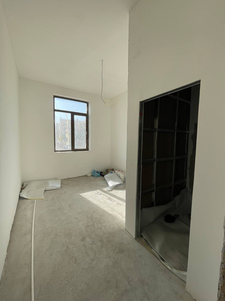 Аренда офис / Кора камиш 122м2