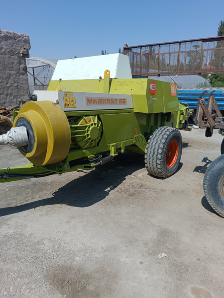 Claas Markant 55 sotiladi