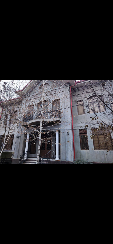 Срочно 4 сотули йенги участка сотилади. Катта жар-арик махаллада
