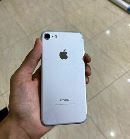 Iphone 7 32 aybi yoq xammeri radnoy