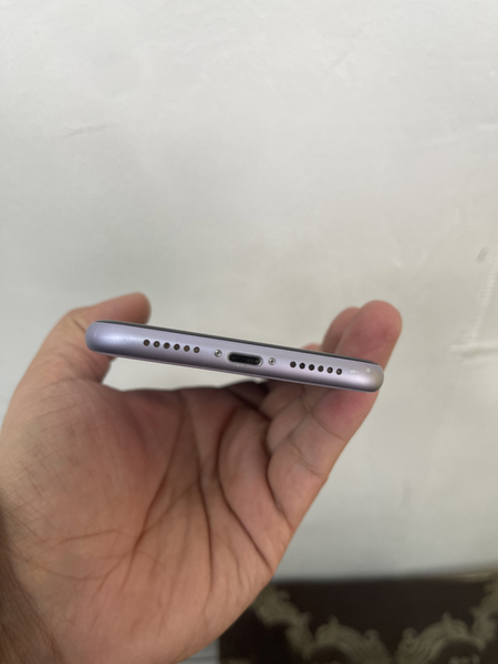 Iphone 11 boʻlib toʻlashga bor
