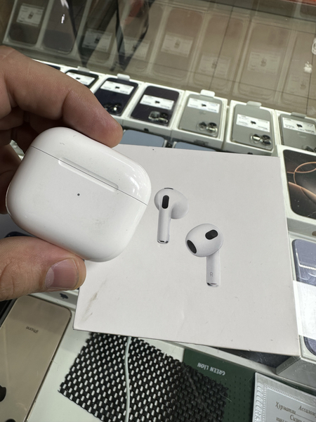 Airpods 3 Holati yaxshi