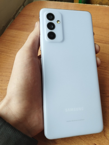 Samsung a82 5G 128