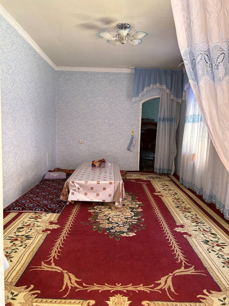 Hovli ijaraga beriladi