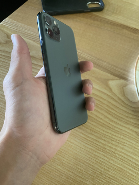 Iphone 11 pro aybi yo’q
