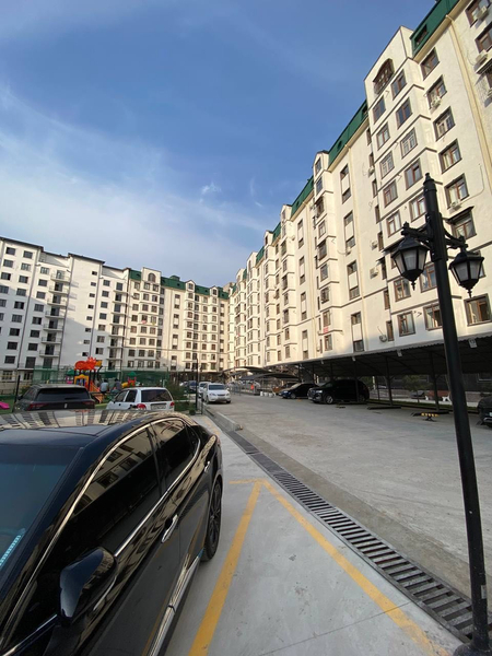 Саламатина Продается 3 комнатная квартира ремонт Яккасарайский район