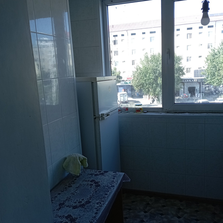 3xonalik 3qavatda joylashgan kvartira ijaraga beriladi