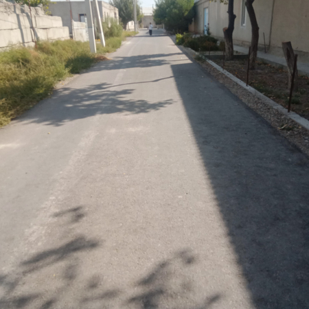 Yer maydoni sotiladi