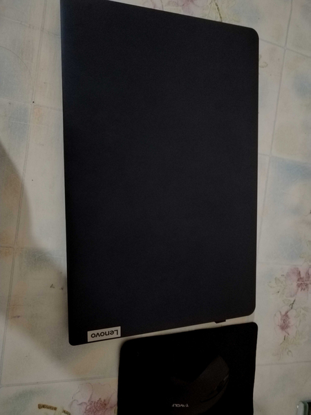 Noutbuk lenovo ishlatilmagan yapyangi