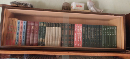 Книги. Художественная литература