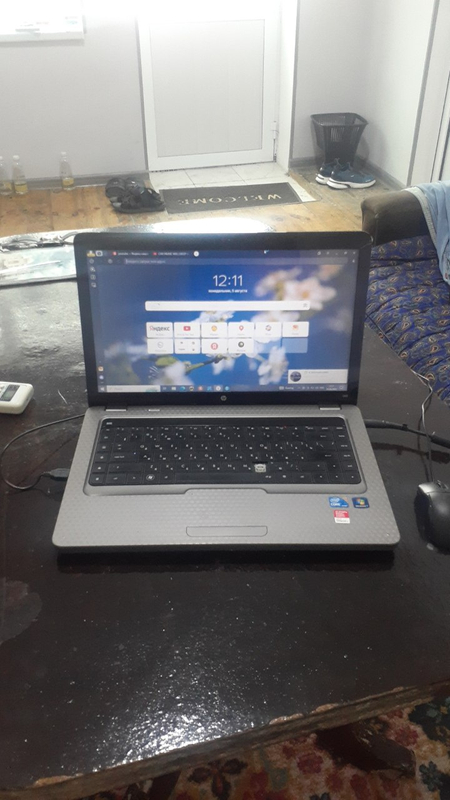 Ноутбук hp laptop