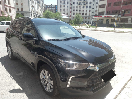 Tracker 2 сотилади.