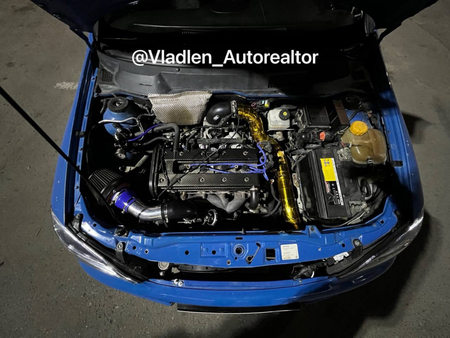•Opel Astra 2L Turbo•