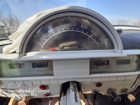 Volga gaz 21         .