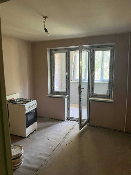 № 1733 2х комнатная квартира на 1 этаже в районе СамКочАвто