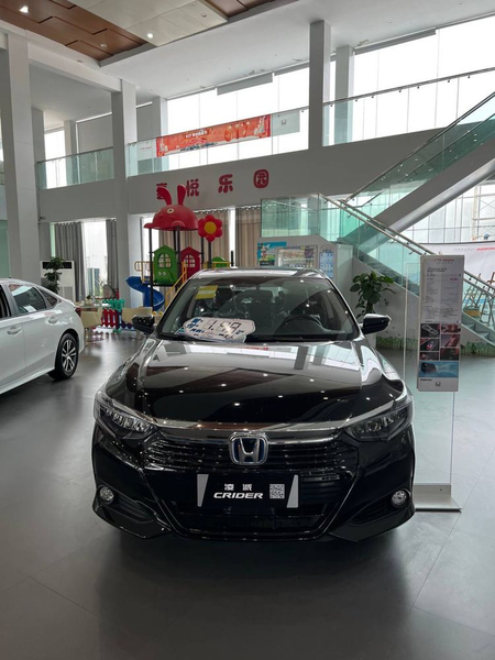 Comfort Avto dan Honda Crider Arenda s Vikup