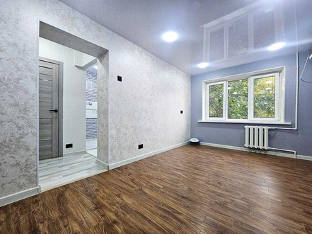 продается 1/4/4\\nна метро Хамза\\n(Чиланзарский район)
