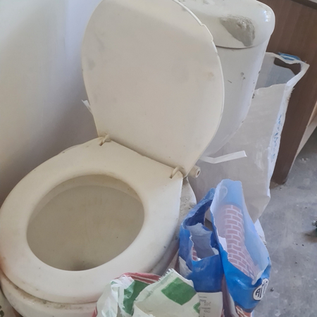 Продаётся унитаз состояния хорошая