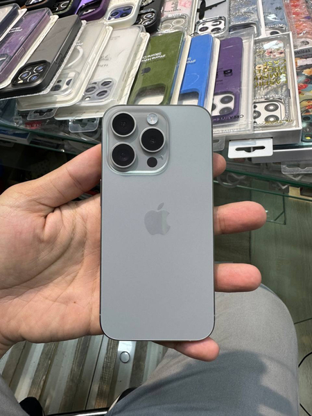Iphone 15 pro 128 g