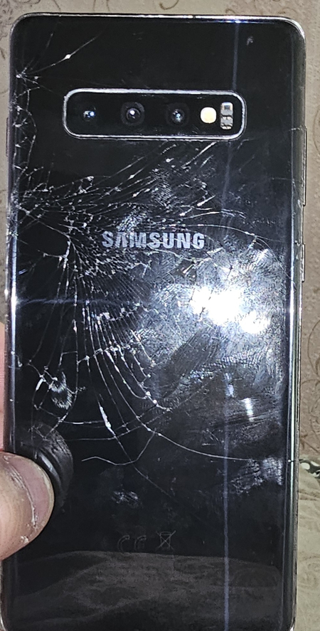 Samsung galaxy  s10+